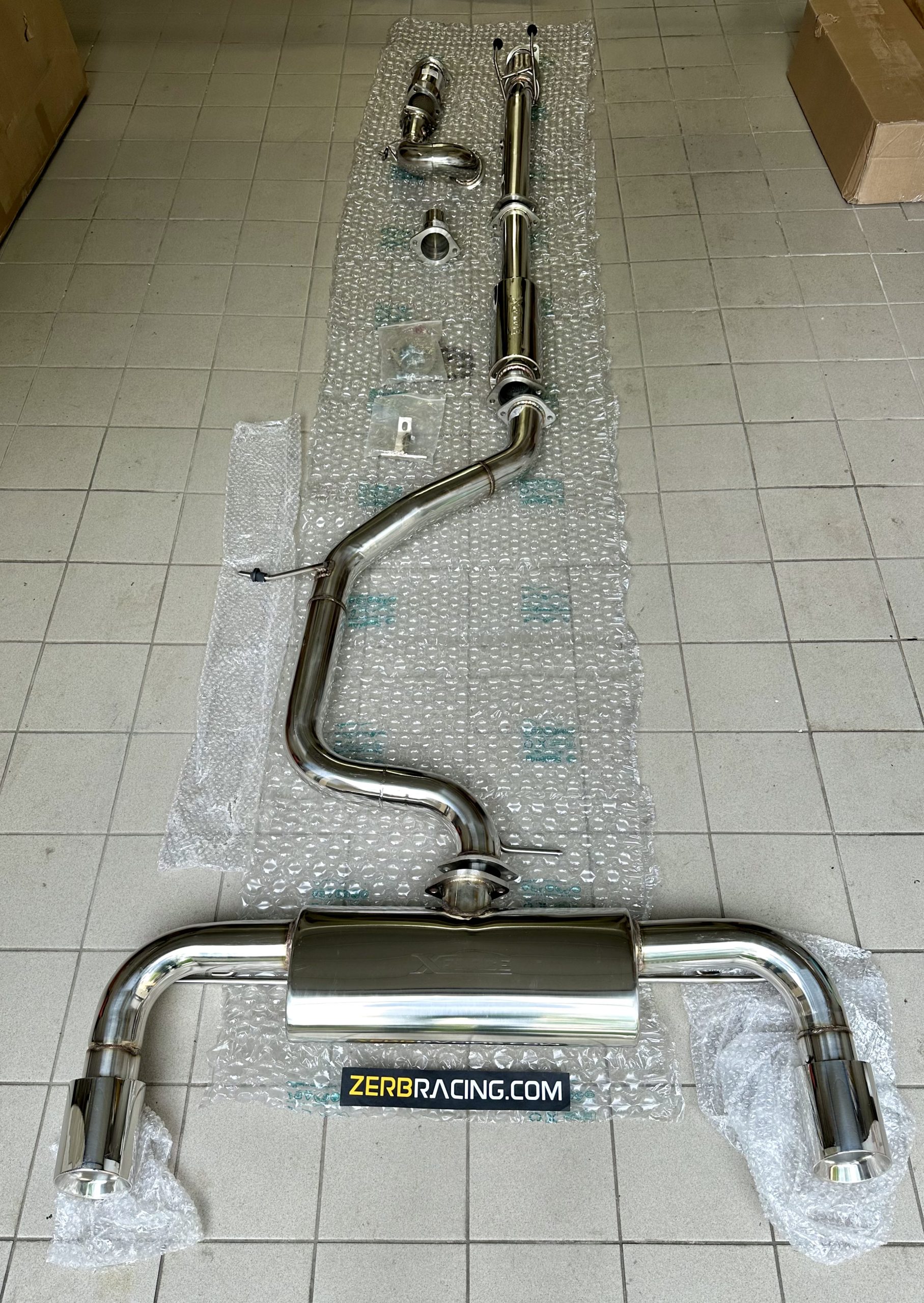 Scarico completo Golf GTI 7 / MK7 downpipe 100 Celle + catback - XFORCE ...